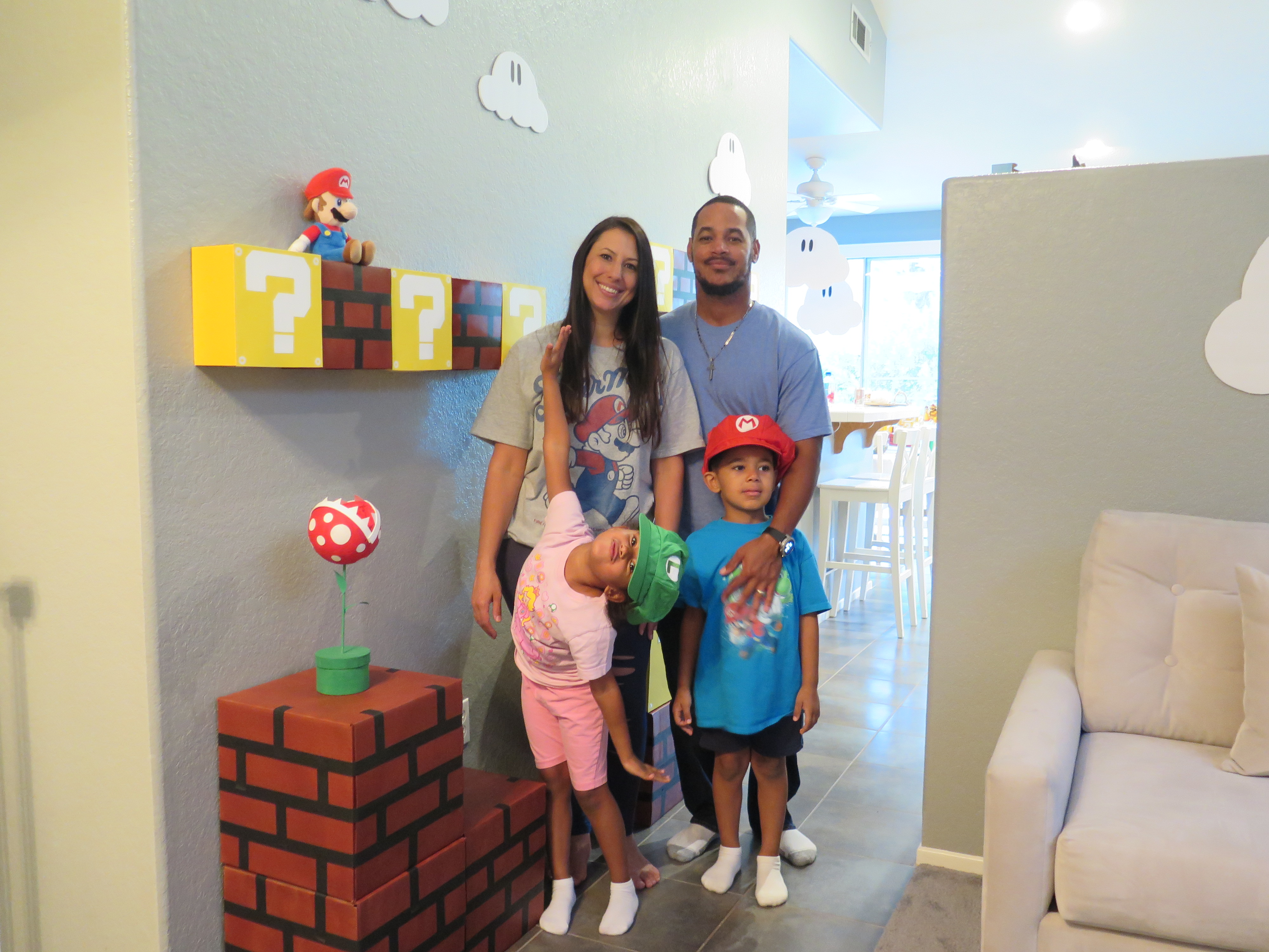 Super Mario Question Box Punch Game (aka Mario’s Puzzle Punch) – Peachy ...