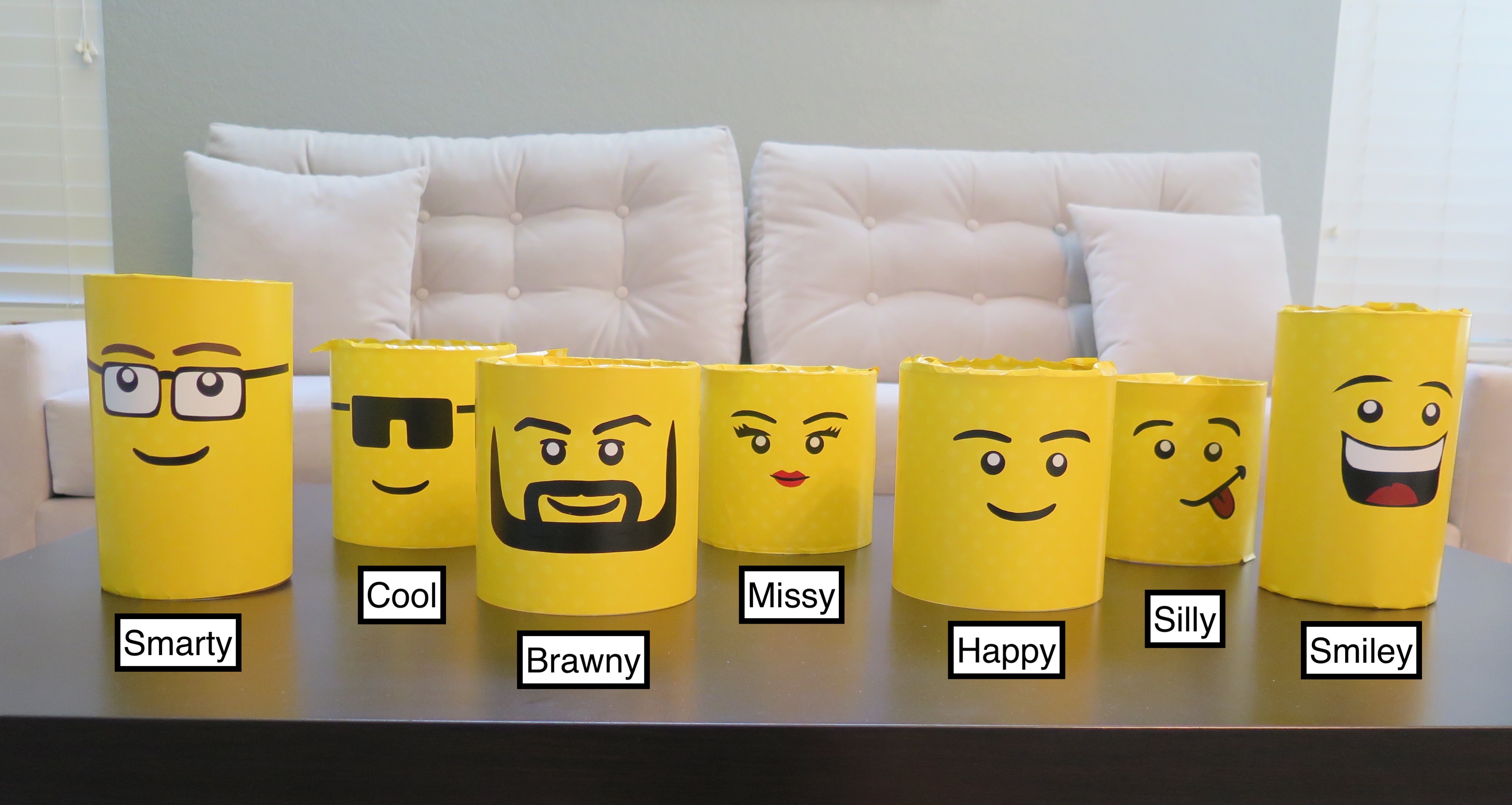 DIY Large Lego Heads – Peachy Teachy